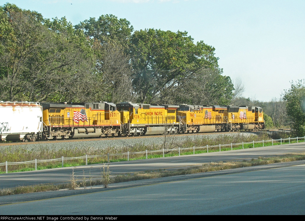 UP 4835, CP's River Sub.